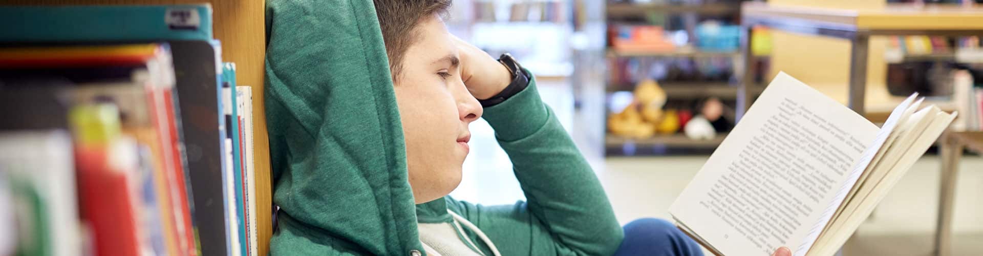 Reader's Advisory - Hampton Bays Public Library